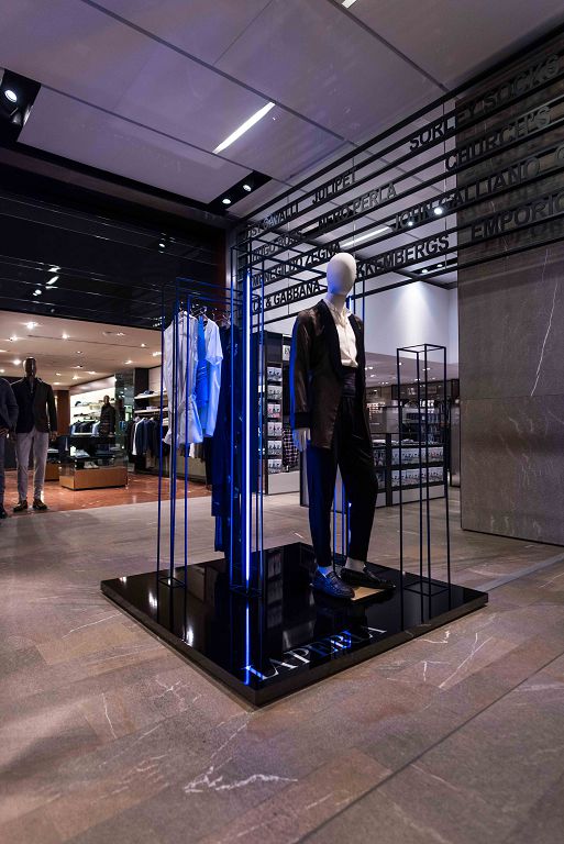 La Rinascente shop - New Crazy Colors