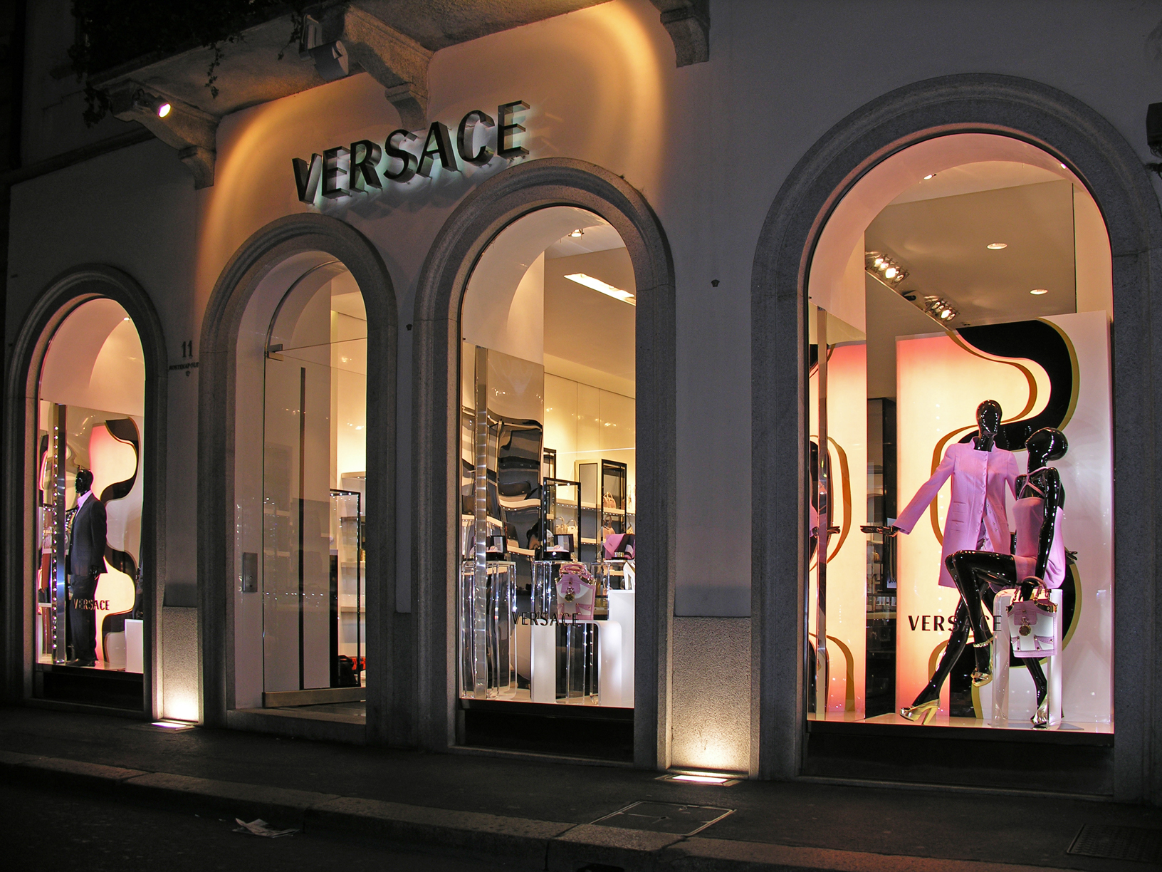 Versace Windows Display - New Crazy Colors